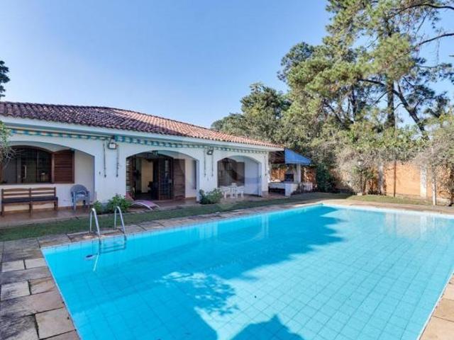Casa Térrea 4 quartos a venda na Granja Julieta