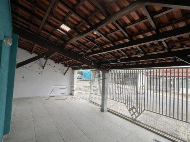 CASA TERREA 4 QUARTOS Júlio de Mesquita Filho