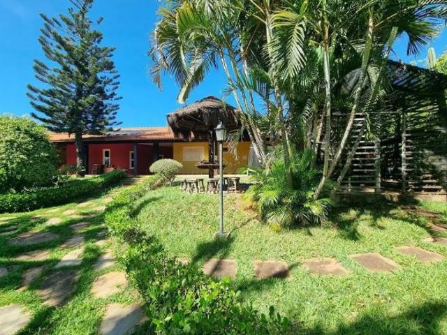 CASA TÉRREA 4 SUÍTES – SOLAR DA SERRA – JARDIM BOTÂNICO – 440M²