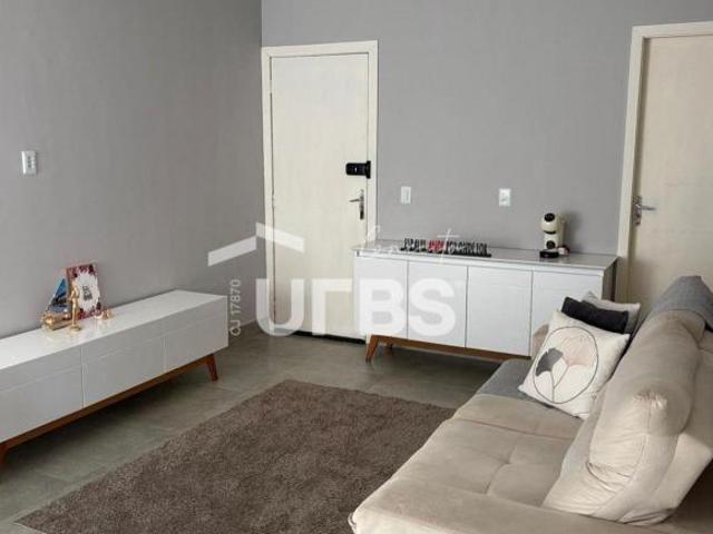 CASA TERREA 60MT 3 QUARTOS SENDO 1 SUITE RESIDENCIAL FLORIDA
