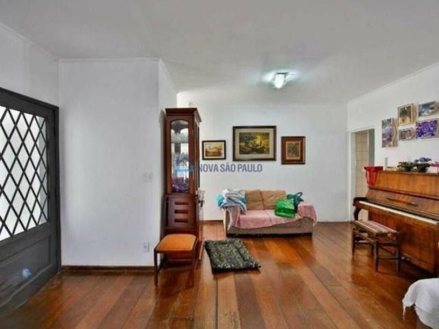 Casa Térrea 640m² 5 Dormitórios, 1 suíte 12 Vagas Vila Santo Estéfano