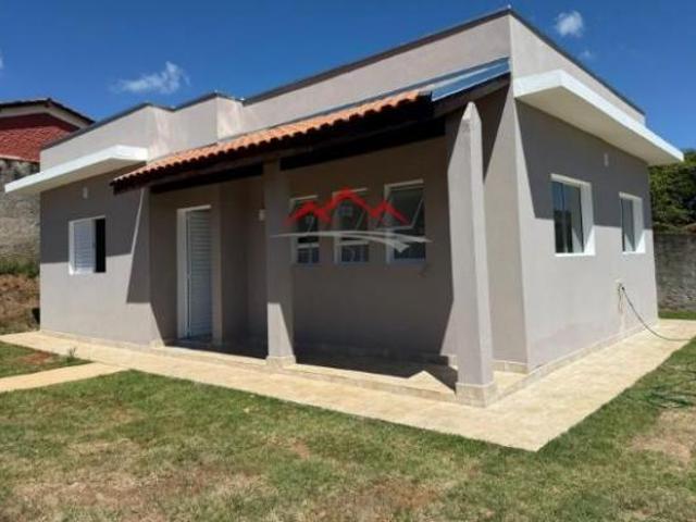 Casa térrea 70m² na cidade de Jarinú / SP
