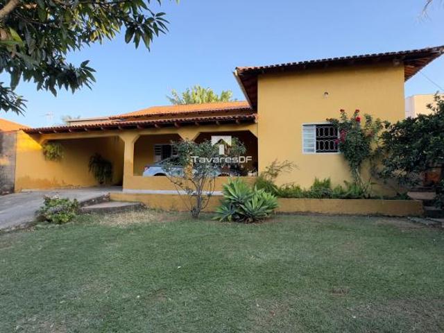 Casa Térrea 03 Quartos, Laje Condomínio RK