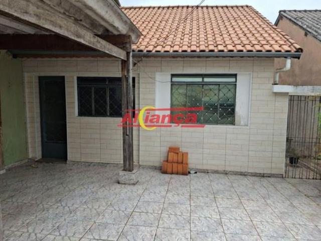 CASA TÉRREA 02 DORMITÓRIOS 2 VAGAS PARAVENTI