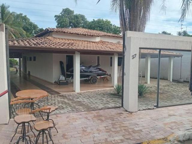 CASA TÉRREA 02 QUARTOS, CONDOMÍNIO FECHADO, PISCINA, EXCELENTE LOCALIZAÇÃO