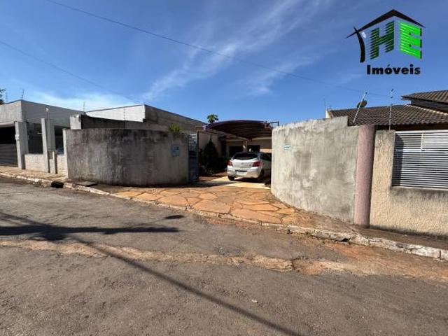 CASA TERREA 04 QUARTOS COM SUITES EM CONDOMÍNIO FECHADO ANALISO PERMUTA