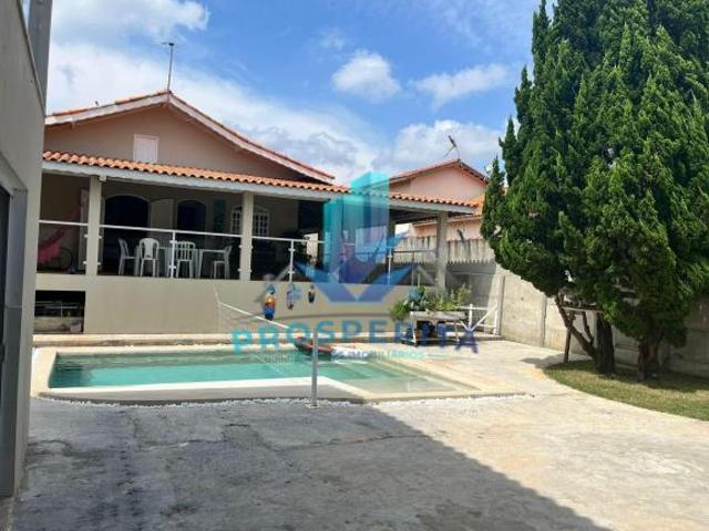 Casa térrea 100% com móveis planejados