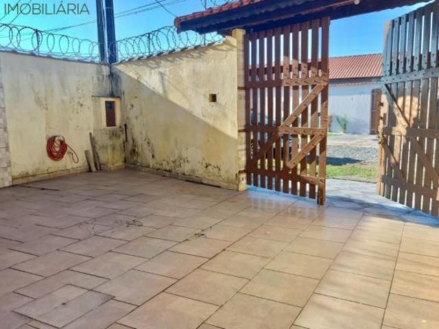 Casa Térrea 100m2 em Itanhaém, lado praia. Terreno com 225m2