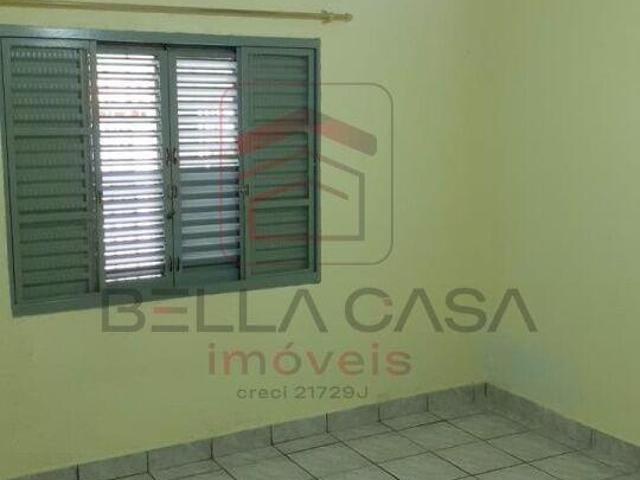 Casa térrea 126m2 na Vila Diva com 2 dormitórios e 2 vagas