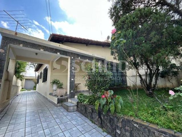 CASA TÉRREA 146M ÚTIL 2 DORMITÓRIOS, + EDÍCULA COM 1 SUÍTE! 5 VAGAS