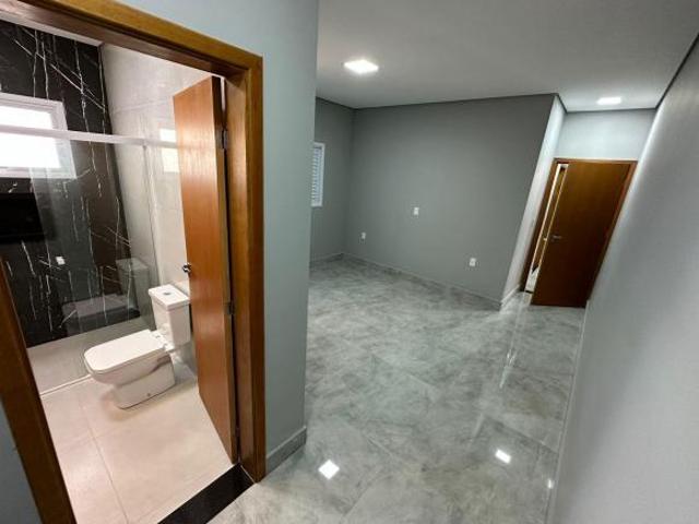 Casa Térrea 150m2 3 Dorms 1 Suíte, Sala 2 Ambientes, Cozinha Planejada e Cooktop, 2 Banheiros, 4 Vag