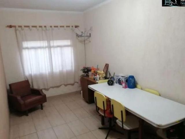Casa terrea 150m2, Carapicuíba, 2 dorms, 1 suíte, aceita permuta