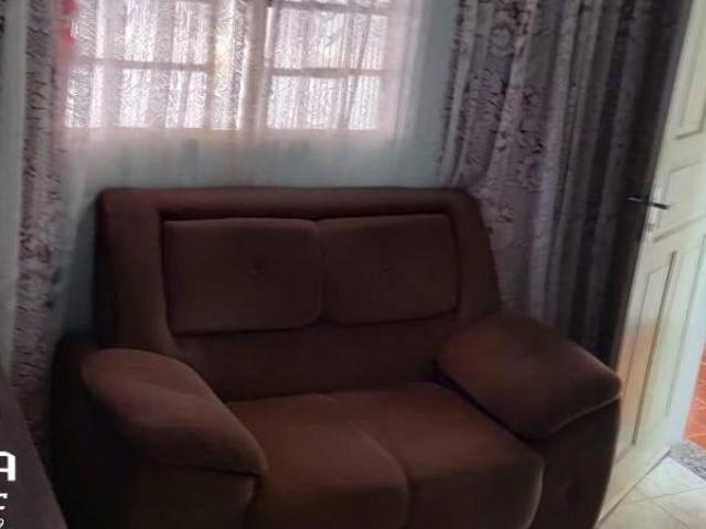 Casa Térrea 1 dormitório com edícula no Bairro Nova Gerty