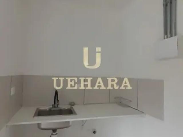 Casa Térrea 1 Dorms para Alugar 20 m² por R$ 1.000,00
