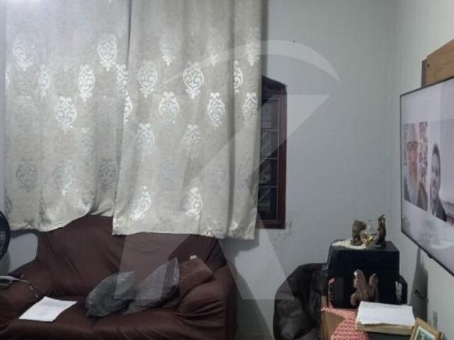 Casa Térrea 1 quarto com 70m² Rua Calandra