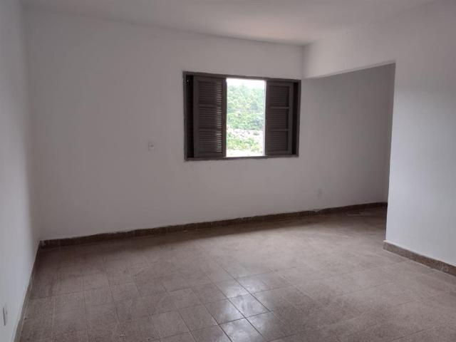 Casa Térrea, 1 Quarto para Alugar, 50 m² por R$ 950,00