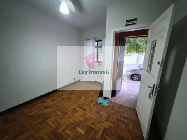 Casa Térrea, 1 Quarto para Alugar, 55 m² por R$ 2.000,00