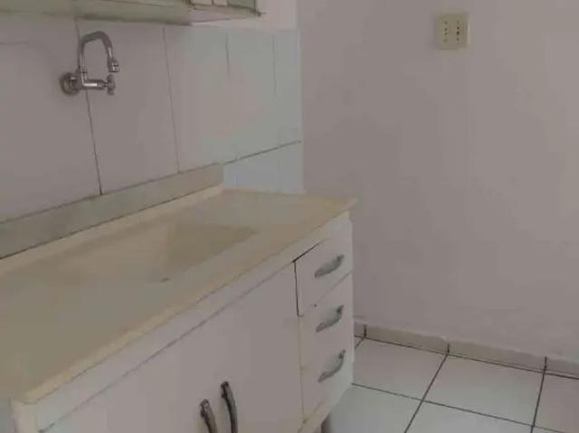 Casa Térrea, 1 Quarto para Alugar, por R$ 1.000,00