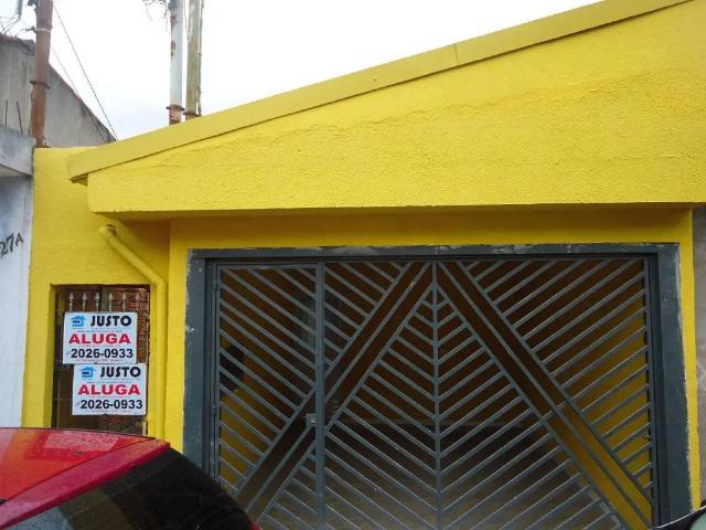 Casa Térrea, 1 Quarto para Alugar, por R$ 1.100,00