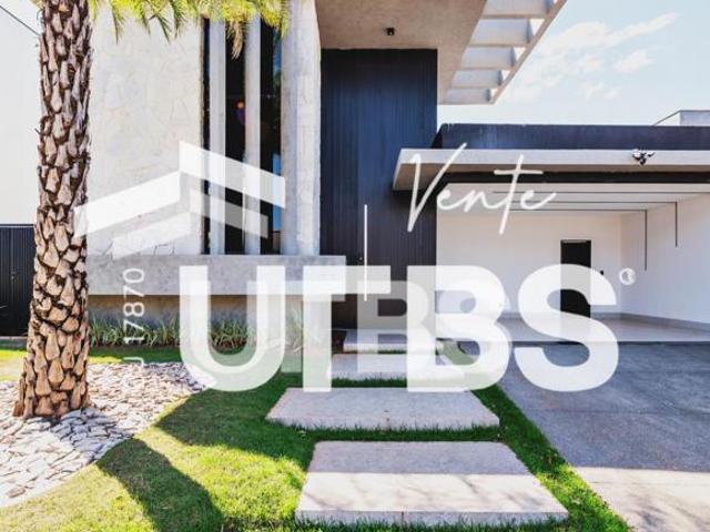 CASA TERREA 202,56MT 4 SUITES PORTAL DO SOL GARDEN