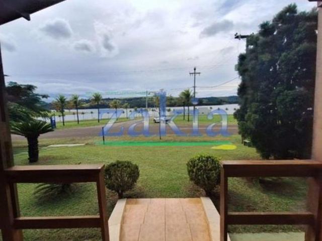 Casa térrea 207 m² com vista para a represa