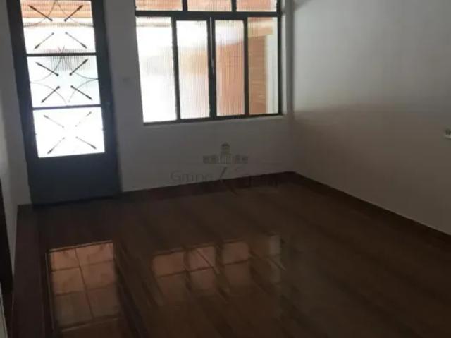 Casa Terrea 250m Bosque dos eucaliptos