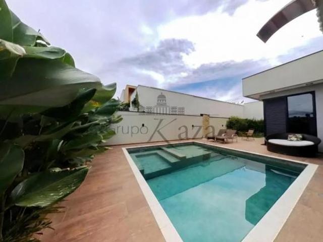 Casa Térrea 263m² 3 suítes Condomínio Ecopark Bourbon