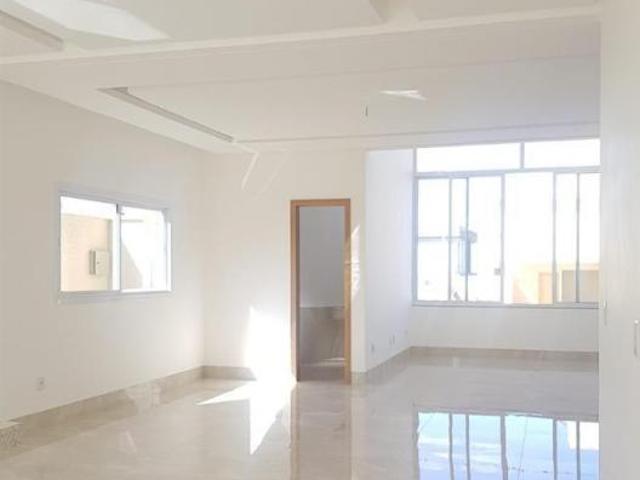 CASA TERREA 263MT 3 SUITES JARDINS NAPOLES SENADOR CANEDO