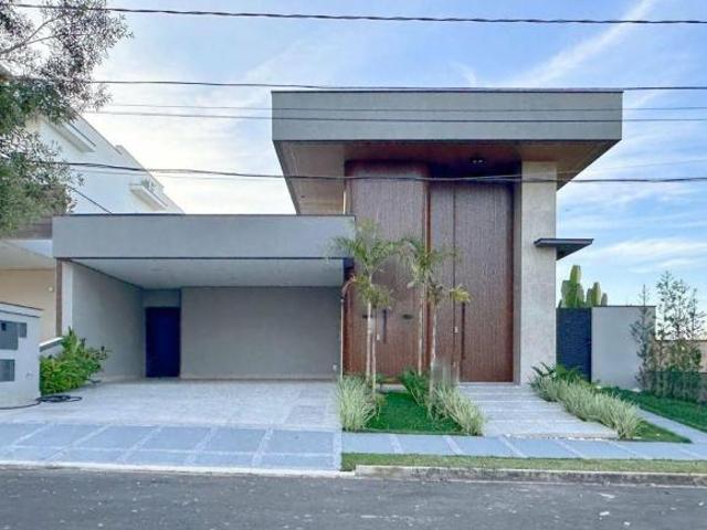 Casa Terrea 282m², 4 Suítes, Piscina e SPA