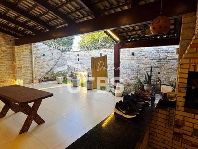 CASA TERREA 299MT 3 QUARTOS SENDO 1 SUITE SETOR CIDADE VERA CRUZ