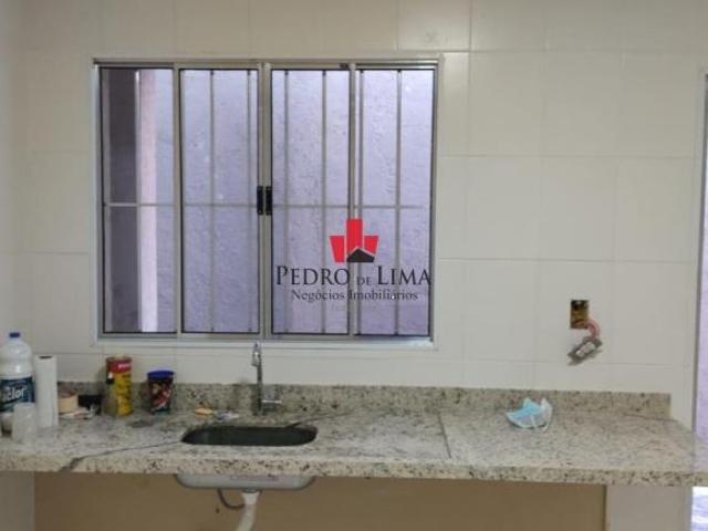 Casa Térrea 2 dormitórios e 3 vagas na Penha