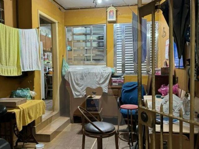 Casa terrea 2 Dormitórios e 4 vagas