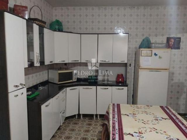 Casa Térrea 2 dormitórios e com 2 salões na Ponte Rasa