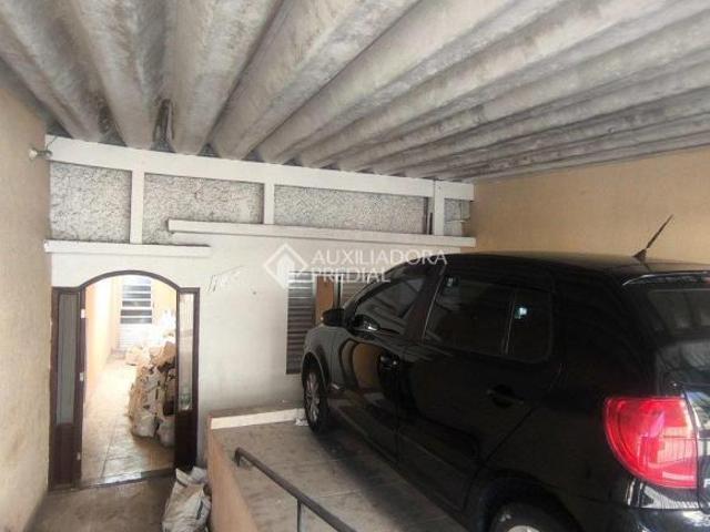 Casa térrea, 2 dormitórios e uma suíte, 1 vaga, São Caetano do Sul