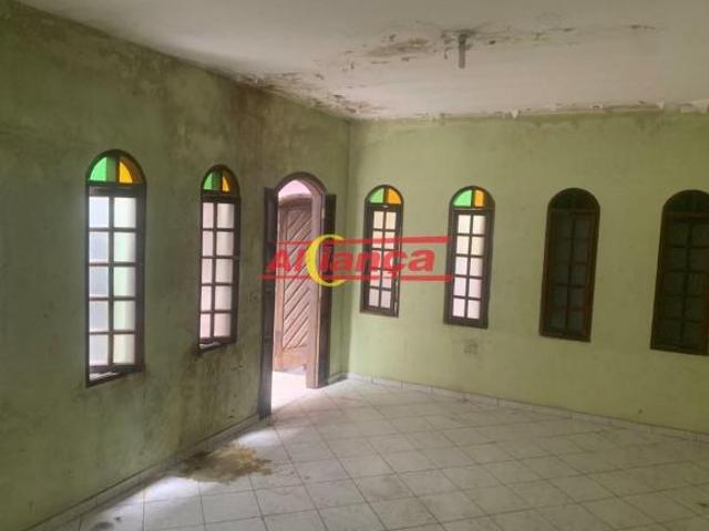 CASA TERRÉA 2 DORMITORIOS PARQUE JUREMA PRECISA DE REFORMA GUARULHOS