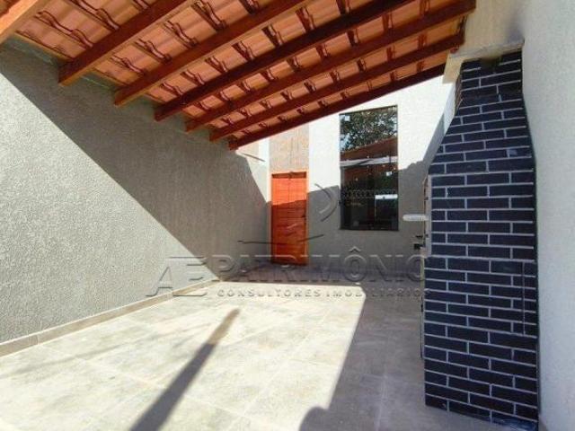 CASA TERREA 2 DORMITÓRIOS, SENDO 1 SUÍTE BETANIA