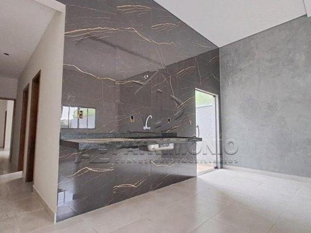 CASA TERREA 2 DORMITÓRIOS, SENDO 1 SUÍTE Ipanema Ville