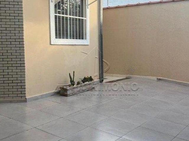 CASA TÉRREA 2 DORMITÓRIOS, SENDO 1 SUÍTE Wanel Ville V