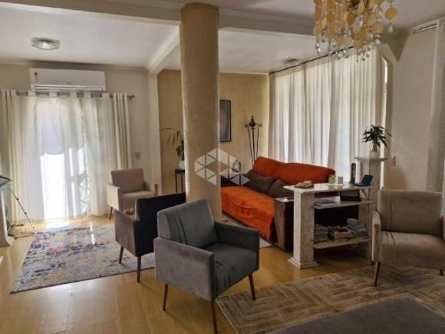 Casa térrea 2 dormitórios 158m² Parque Amador em Esteio