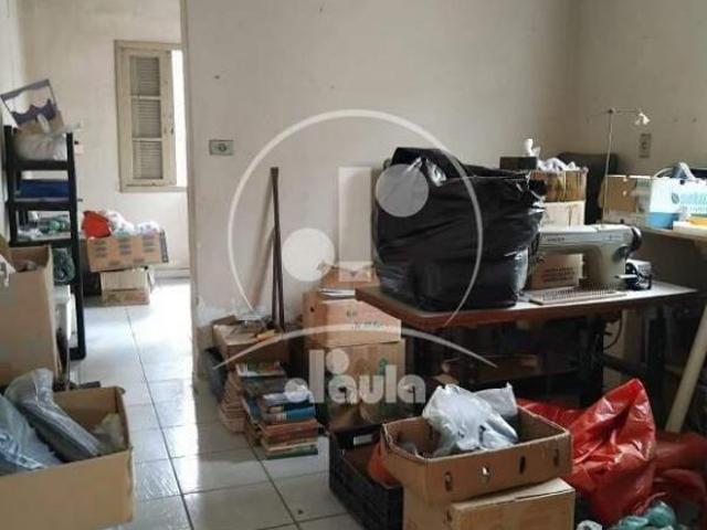 Casa térrea, 2 dormitórios, 2 banheiros e 1 vaga de garagem, Vila Helena, Santo André SP