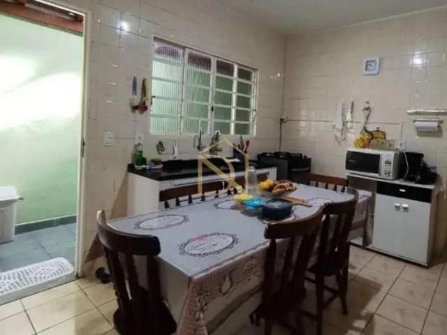 Casa Térrea 2 Dormitórios 80 M² Jardim Valparaiba