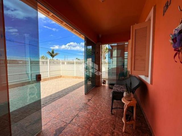 Casa térrea 2 dormitórios/quartos na praia de Atlântida Sul em Osório/RS
