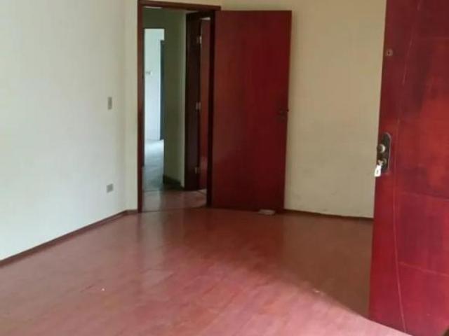 Casa térrea 2 dorms na Vila Carrão metrô G. Giorgi