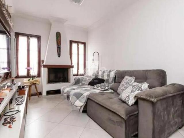 Casa térrea, 2 quartos, 2 vagas, 140m² Vila Carrão