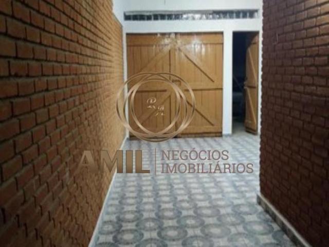RA Amil Vende casa térrea com edícula 170 m² área construída Satélite Zona Sul