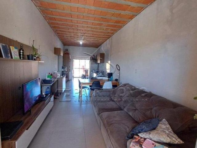 CASA TERREA 2 QUARTOS Santo Antonio