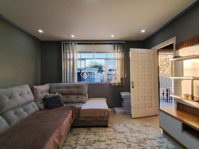 Casa terrea 2 quartos pátio com piscina