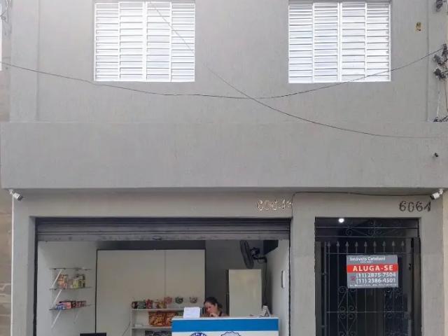 Casa Térrea, 2 Quartos para Alugar, 35 m² por R$ 995,00