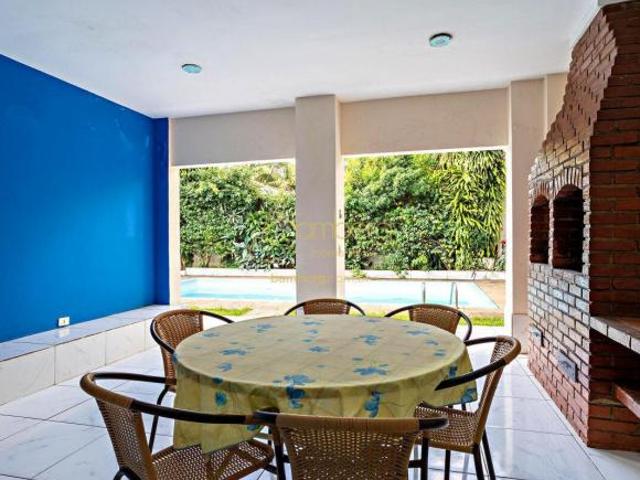 CASA TÉRREA 350M² 3 SUÍTES, 4 VAGAS, JARDIM, PISCINA BROOKLIN VELHO