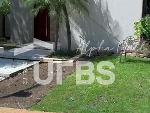 CASA TERREA 380MT 4 SUITES JARDINS MILÃO